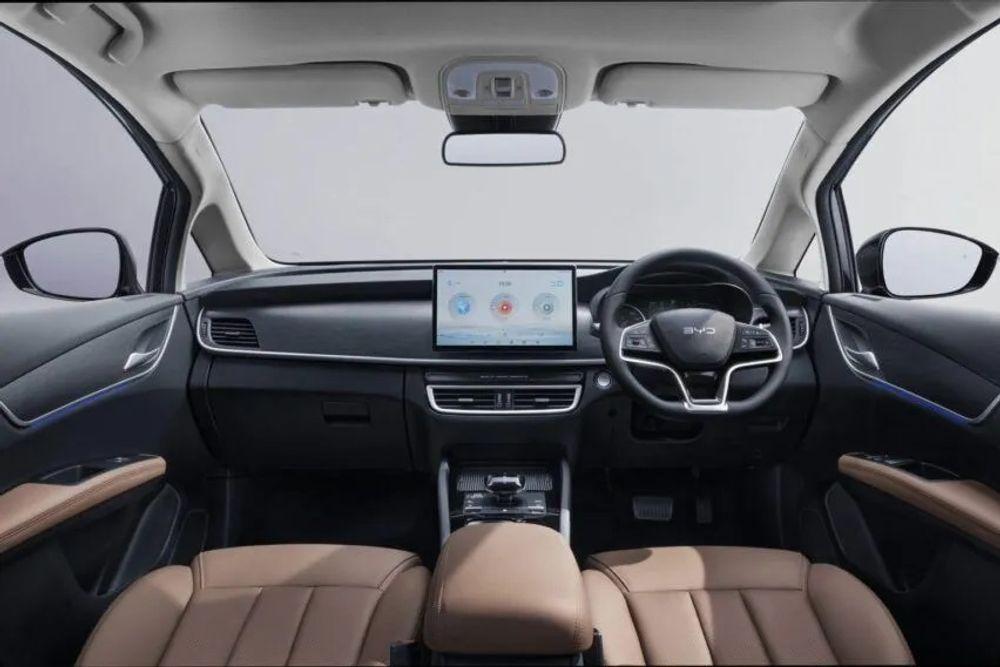 BYD M6 Diluncurkan di GIIAS 2024, MPV Listrik Pertama untuk Keluarga Indonesia | Autonews ...