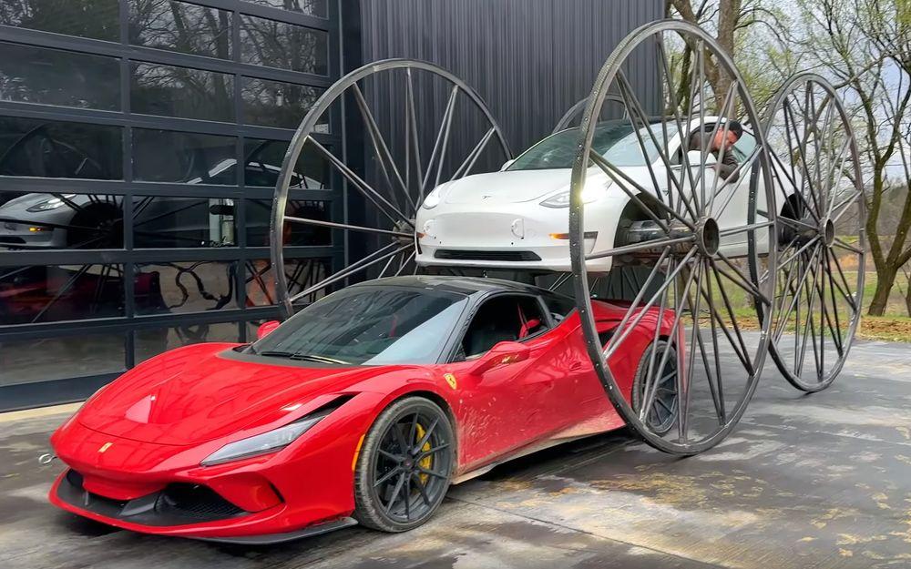 YouTuber Ini Pasangkan Roda Delman Berukuran Raksasa Pada Tesla Model 3 ...